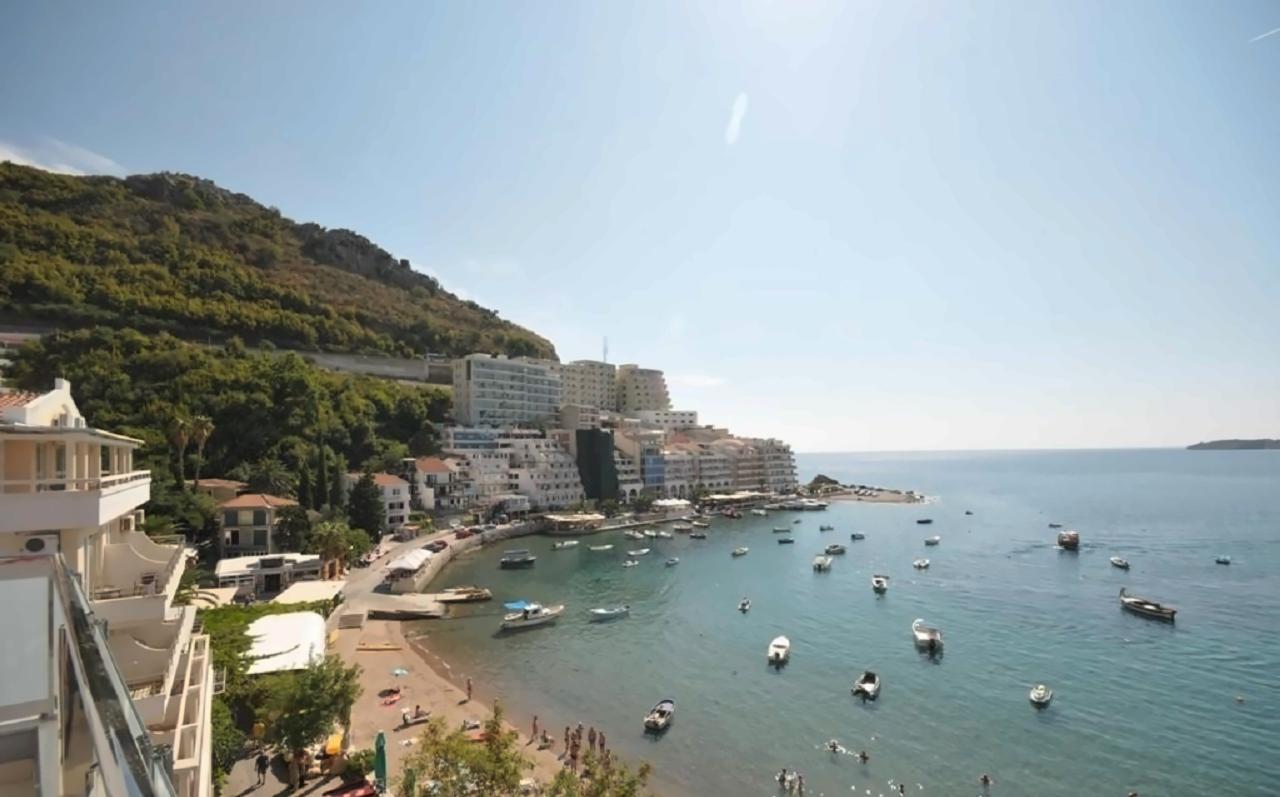 Apartments Lux Tri Ribara Rafailovici Czarnogóra zdjęcie, cena za ...