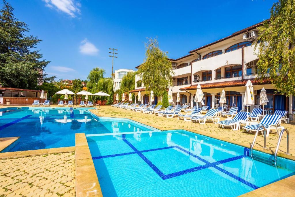 Sunrise Complex Sunny Beach Bułgaria zdjęcie, cena za wakacje z Join UP ...