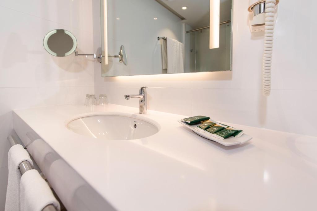 Spring Vulcano Teneryfa Hiszpania zdjęcie, cena za wakacje z Join UP ...