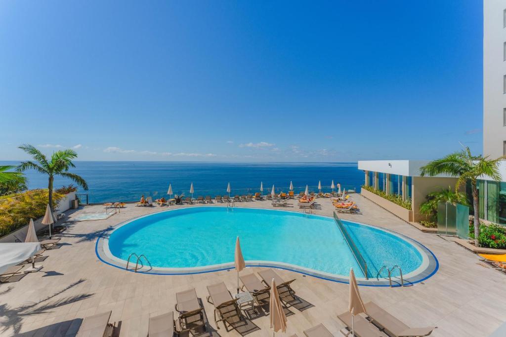 Duas Torres Funchal Portugalia zdjęcie, cena za wakacje z Join UP! Polska!