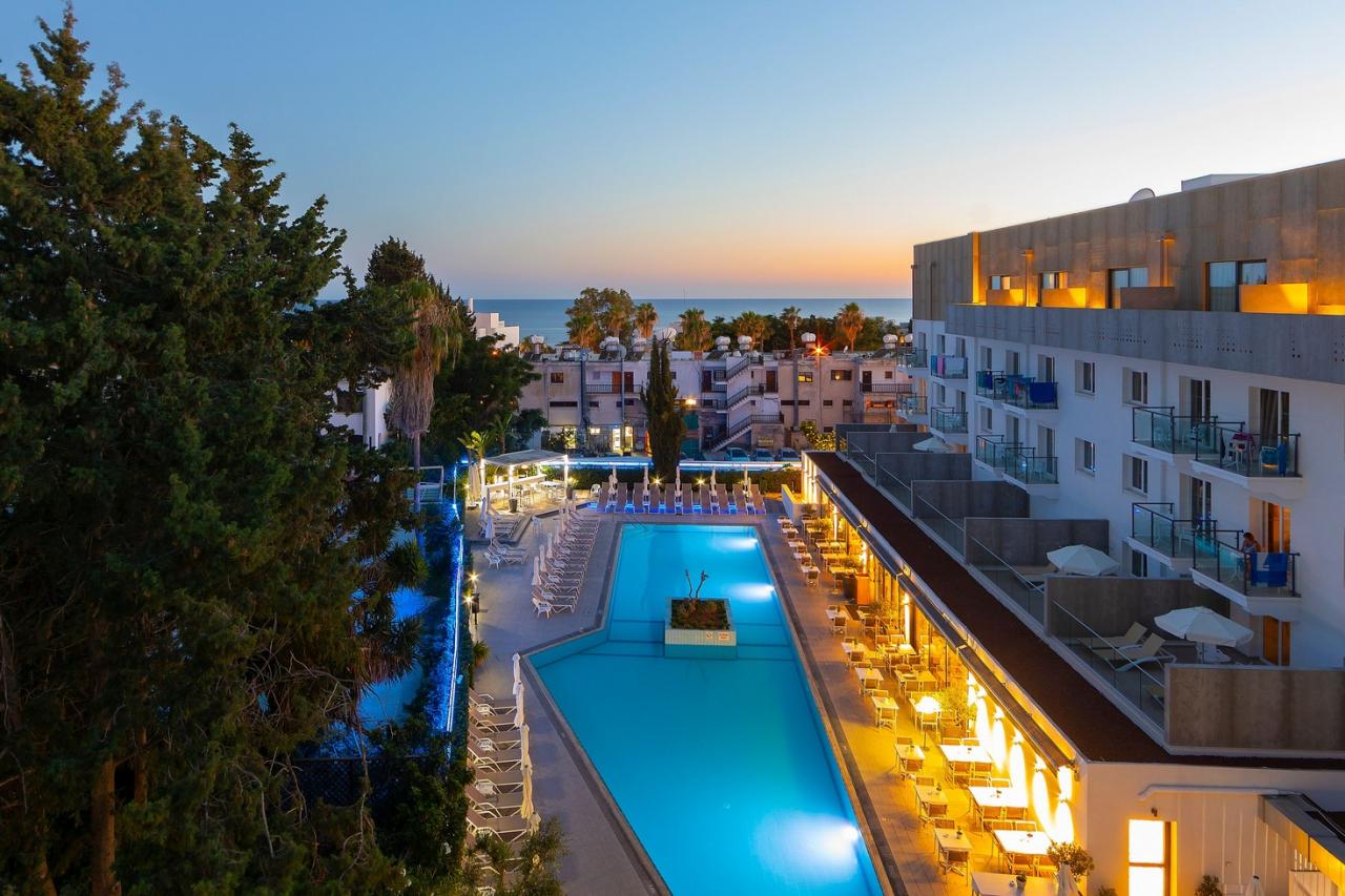 Anemi Hotel and Suites Paphos Cypr zdjęcie, cena za wakacje z Join UP ...
